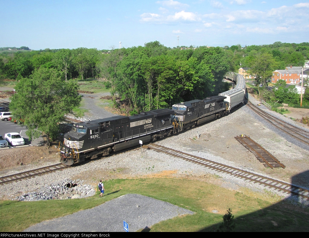 "Un-exciting pusher's" on the NS 55A grain train